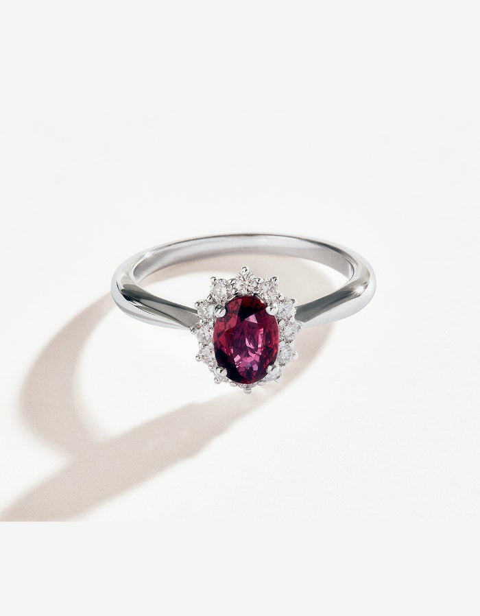 Silver rings with rubies – Joyería Suarez